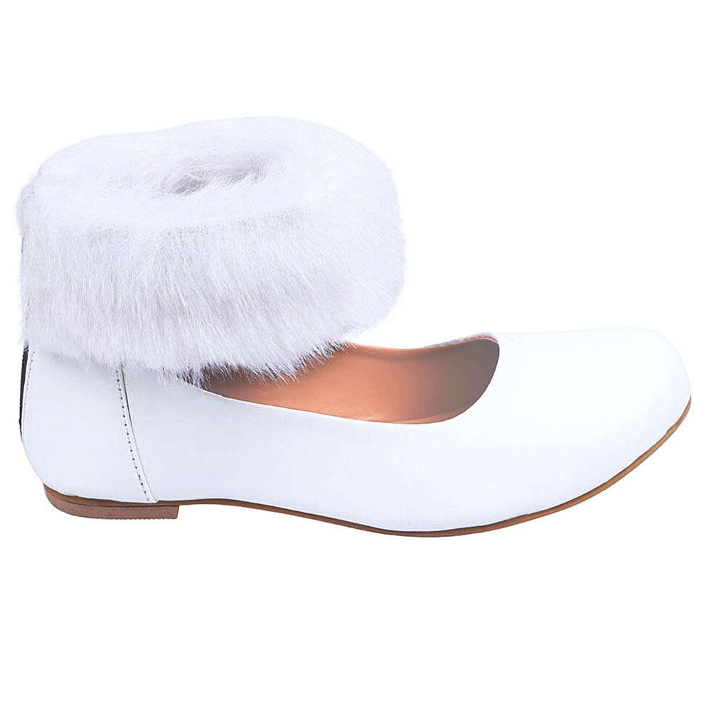 Shop Online Girls White Fur Applique Mary Jane at ₹669