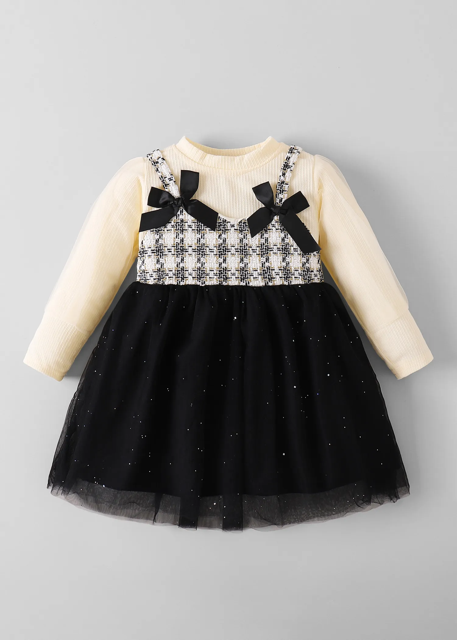 Stylish Dresses for Girls Online at Best Prices | Hopscotch